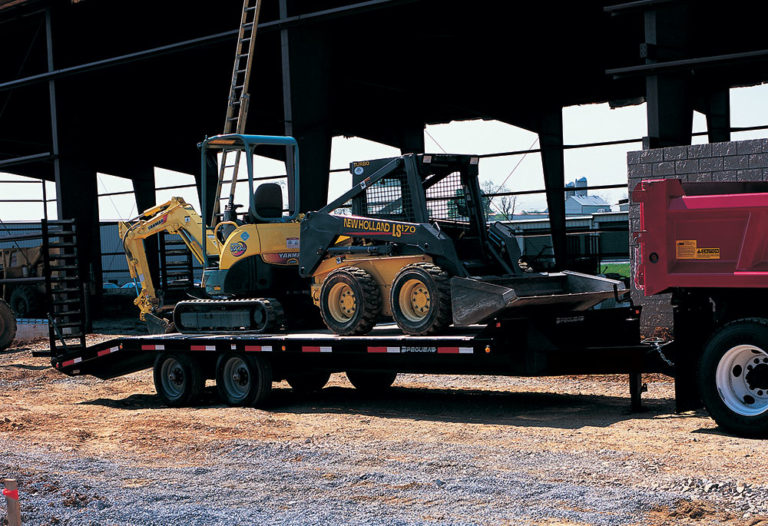 Commercial Deckover Trailers Manufacturer | Pequea Machine