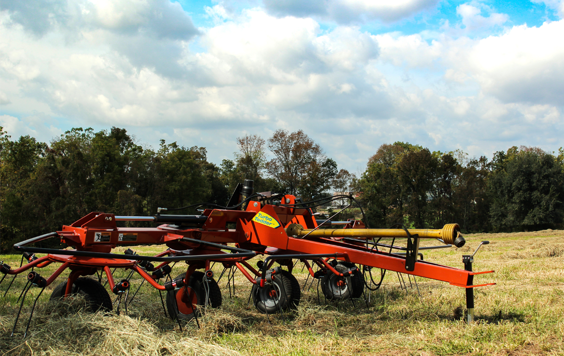 HT4102 | Turbo Hay Tedder | Agriculture Equipment | Pequea